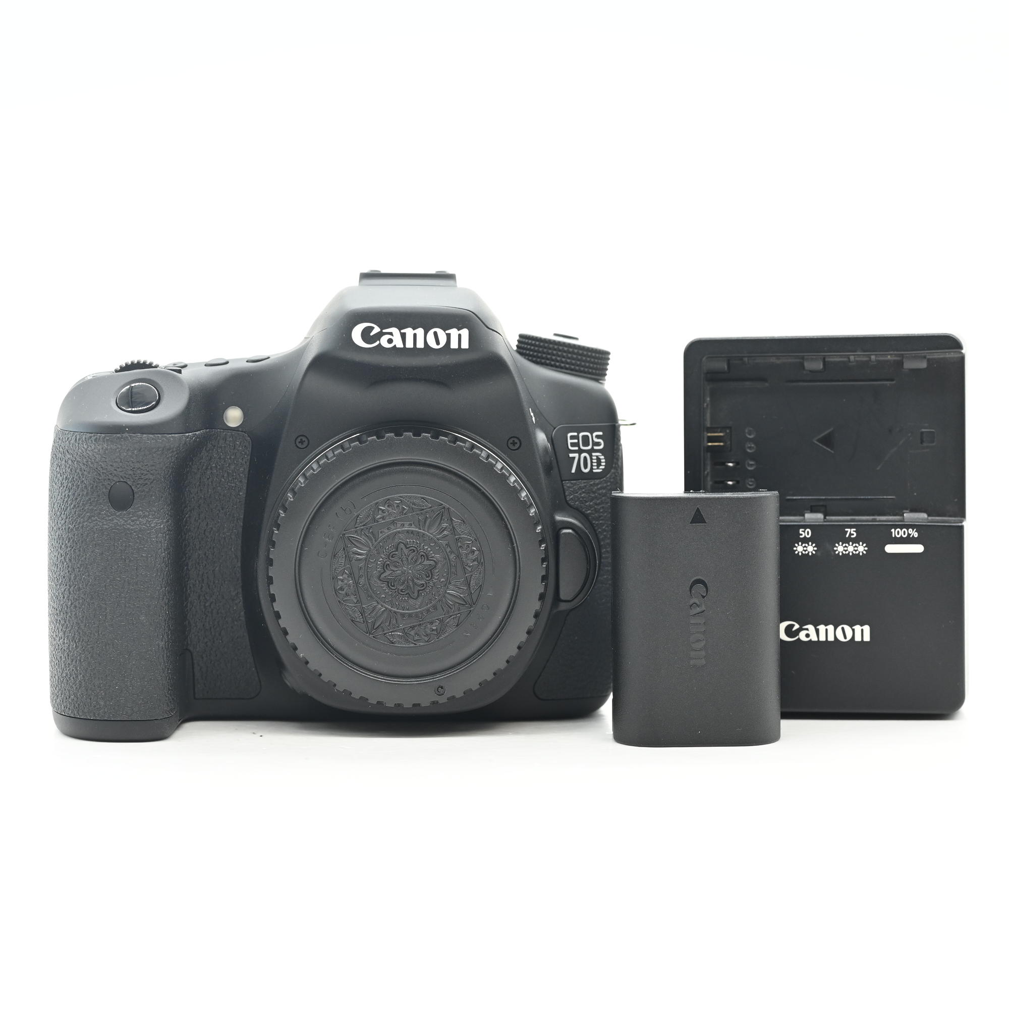 Canon EOS 70D Digital SLR 20.2MP Camera Body