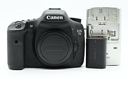 Canon EOS 7D 18MP Digital SLR Camera Body